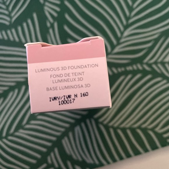 Mary Kay | Makeup | New Mary Kay Luminous 3d Foundation Beige C 1 | Poshmark